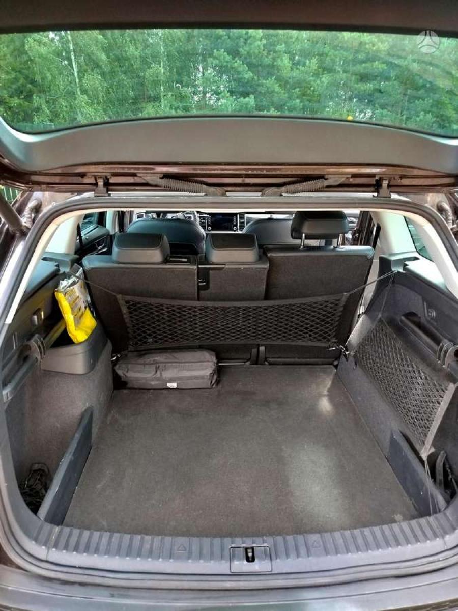 Brūns Skoda Kodiaq 2017 Panevēža, ar dzinēja tilpumu 1.40 L un nobraukumu 130 tūkst. km par 20250 €, foto 14 vietnē AUTOMOTO.COM.LV