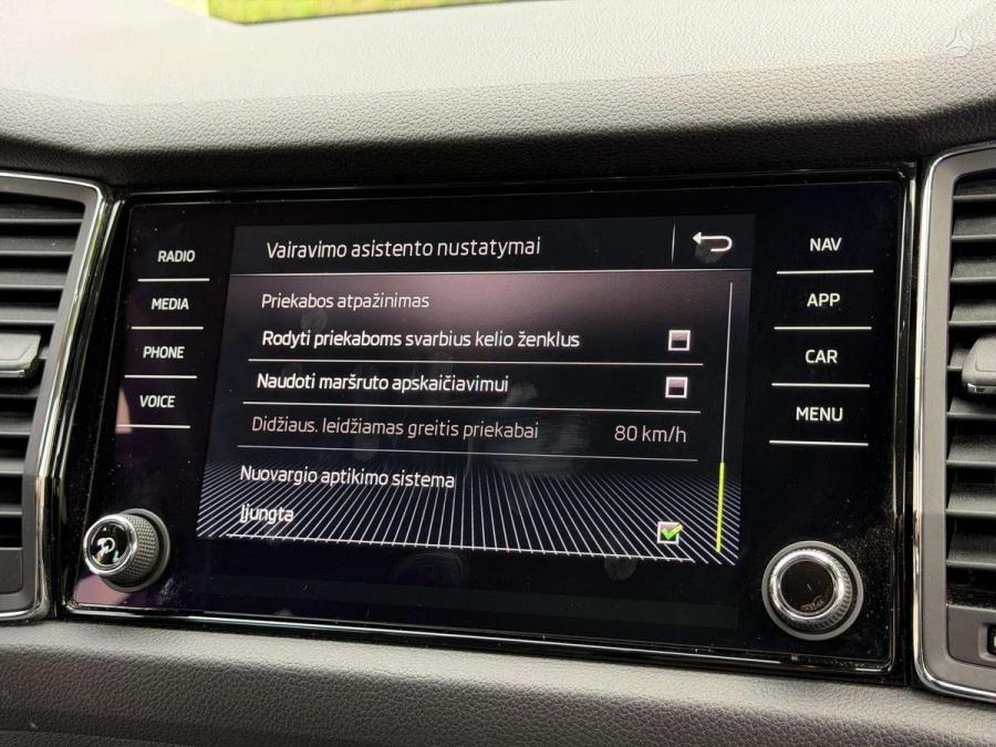 Brūns Skoda Kodiaq 2017 Viļņa, ar dzinēja tilpumu 1.97 L un nobraukumu 161 tūkst. km par 19900 €, foto 25 vietnē AUTOMOTO.COM.LV