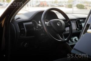 Коричневый Шкода Kodiaq 2017 в Рига, объемом двигателя 2.00 л и пробегом 219 тыс. км за 19000 €, фото 9 на AUTOMOTO.COM.LV