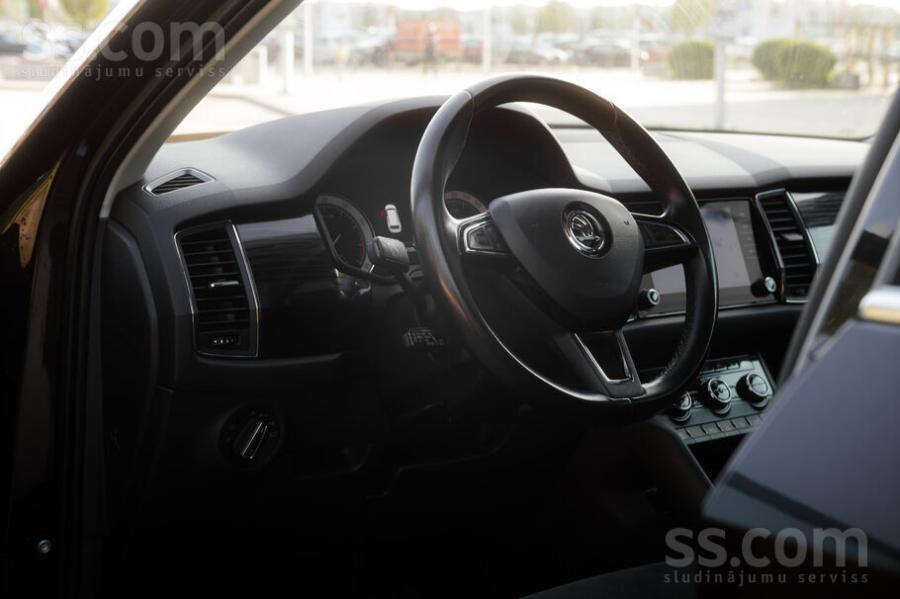 Коричневый Шкода Kodiaq 2017 в Рига, объемом двигателя 2.00 л и пробегом 219 тыс. км за 19000 €, фото 9 на AUTOMOTO.COM.LV
