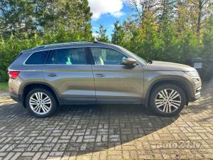 Brūns Skoda Kodiaq 2017 Tallina, ar dzinēja tilpumu 2.00 L un nobraukumu 148 tūkst. km par 19990 €, foto 4 vietnē AUTOMOTO.COM.LV