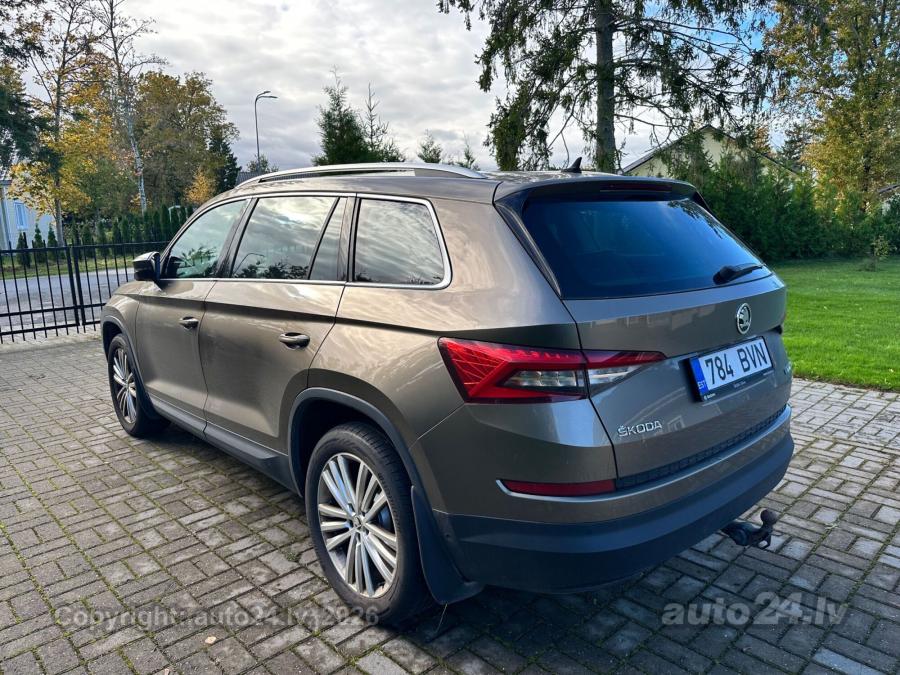 Brūns Skoda Kodiaq 2017 Tallina, ar dzinēja tilpumu 2.00 L un nobraukumu 148 tūkst. km par 19990 €, foto 5 vietnē AUTOMOTO.COM.LV