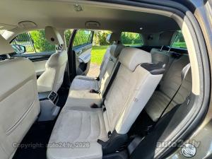 Brūns Skoda Kodiaq 2017 Tallina, ar dzinēja tilpumu 2.00 L un nobraukumu 148 tūkst. km par 19990 €, foto 7 vietnē AUTOMOTO.COM.LV