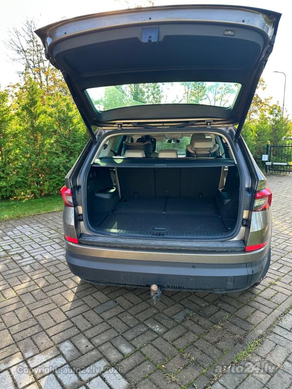 Brūns Skoda Kodiaq 2017 Tallina, ar dzinēja tilpumu 2.00 L un nobraukumu 148 tūkst. km par 19990 €, foto 9 vietnē AUTOMOTO.COM.LV