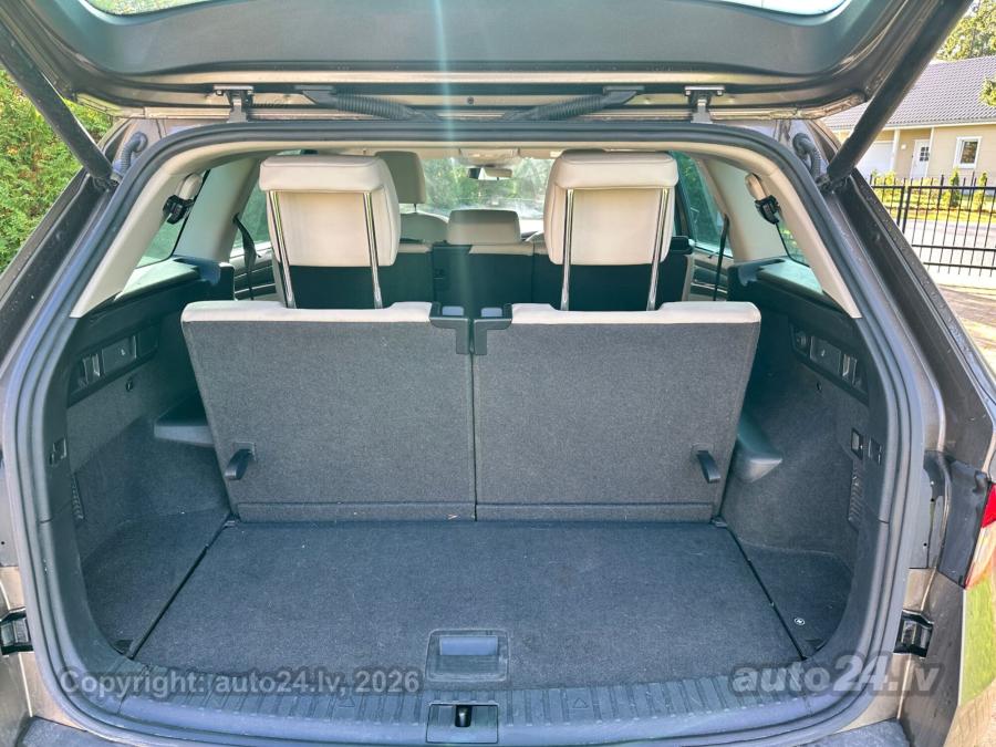 Brūns Skoda Kodiaq 2017 Tallina, ar dzinēja tilpumu 2.00 L un nobraukumu 148 tūkst. km par 19990 €, foto 13 vietnē AUTOMOTO.COM.LV