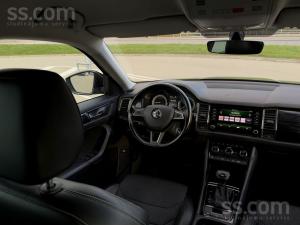 Brūns Skoda Kodiaq 2017 Rēzekne, ar dzinēja tilpumu 2.00 L un nobraukumu 155 tūkst. km par 17990 €, foto 29 vietnē AUTOMOTO.COM.LV