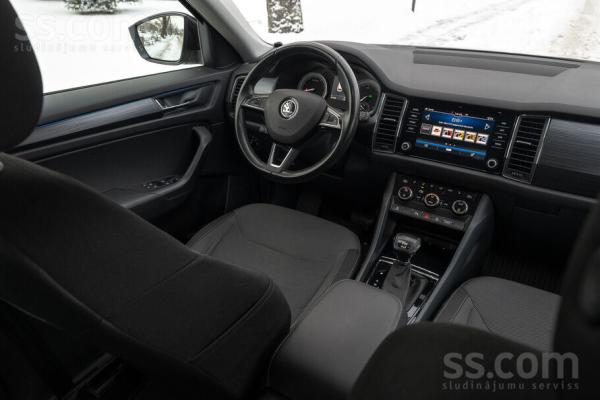 Brūns Skoda Kodiaq 2018 Jelgava, ar dzinēja tilpumu 1.40 L un nobraukumu 191 tūkst. km par 18300 €, foto 7 vietnē AUTOMOTO.COM.LV