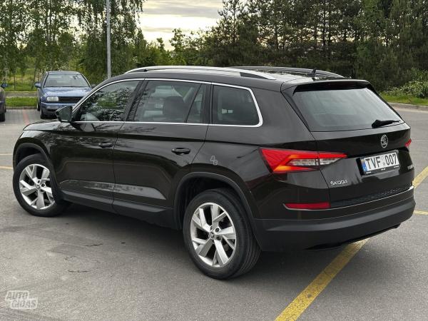 Brūns Skoda Kodiaq 2018 Viļņa, ar dzinēja tilpumu 2.00 L un nobraukumu 210 tūkst. km par 16499 €, foto 3 vietnē AUTOMOTO.COM.LV