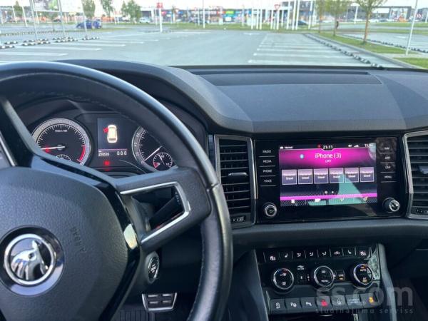 Brown Skoda Kodiaq 2018 in Riga, with an engine capacity of 2.00 L and mileage of 213 thousand km for 19750 €, photo 8 on AUTOMOTO.COM.LV