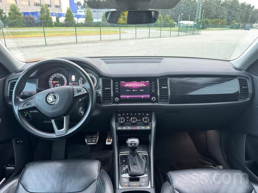 Brūns Skoda Kodiaq 2018 Rīga, ar dzinēja tilpumu 2.00 L un nobraukumu 215 tūkst. km par 17950 €, foto 12 vietnē AUTOMOTO.COM.LV