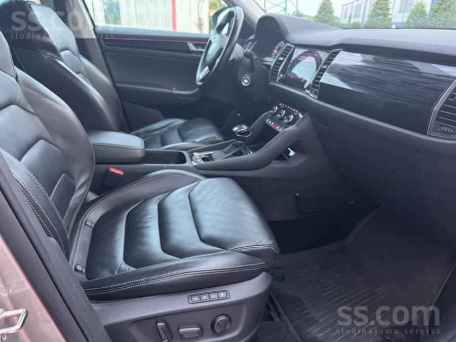 Brūns Skoda Kodiaq 2018 Rīga, ar dzinēja tilpumu 2.00 L un nobraukumu 215 tūkst. km par 17950 €, foto 14 vietnē AUTOMOTO.COM.LV