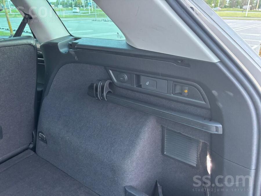 Brūns Skoda Kodiaq 2018 Rīga, ar dzinēja tilpumu 2.00 L un nobraukumu 215 tūkst. km par 17950 €, foto 18 vietnē AUTOMOTO.COM.LV