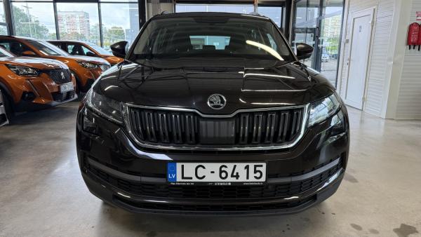 Коричневый Шкода Kodiaq 2018 в Рига, объемом двигателя 2.00 л и пробегом 216 тыс. км за 15900 €, фото 8 на AUTOMOTO.COM.LV