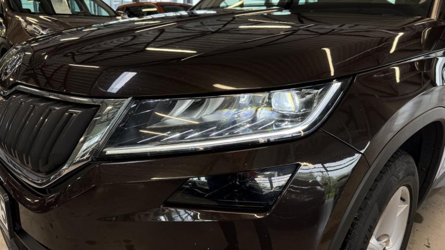 Коричневый Шкода Kodiaq 2018 в Рига, объемом двигателя 2.00 л и пробегом 216 тыс. км за 15900 €, фото 10 на AUTOMOTO.COM.LV