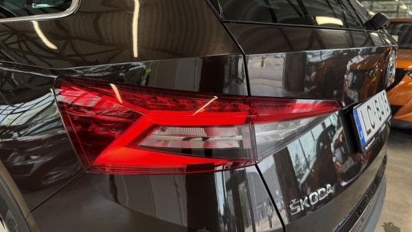 Коричневый Шкода Kodiaq 2018 в Рига, объемом двигателя 2.00 л и пробегом 216 тыс. км за 15900 €, фото 11 на AUTOMOTO.COM.LV