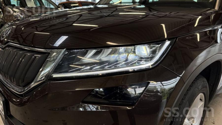 Коричневый Шкода Kodiaq 2018 в Рига, объемом двигателя 2.00 л и пробегом 216 тыс. км за 15900 €, фото 11 на AUTOMOTO.COM.LV