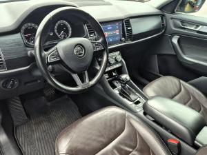 Brūns Skoda Kodiaq 2018 Rīga, ar dzinēja tilpumu 2.00 L un nobraukumu 253 tūkst. km par 16890 €, foto 6 vietnē AUTOMOTO.COM.LV