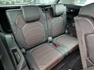 Brūns Skoda Kodiaq 2018 Rīga, ar dzinēja tilpumu 2.00 L un nobraukumu 253 tūkst. km par 16890 €, foto 10 vietnē AUTOMOTO.COM.LV