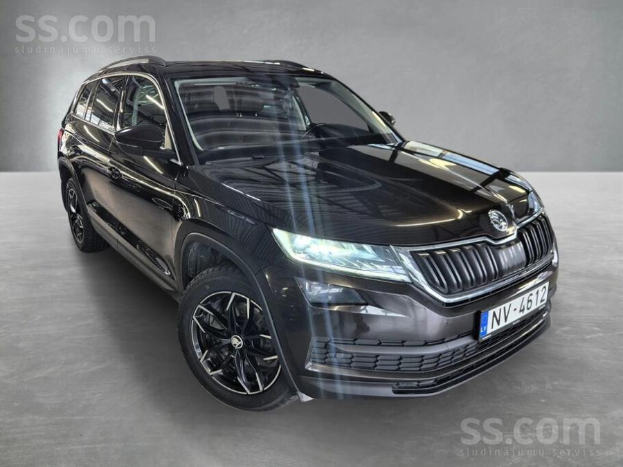 Brown Skoda Kodiaq 2018 in Riga, with an engine capacity of 2.00 L and mileage of 254 thousand km for 16890 €, photo 4 on AUTOMOTO.COM.LV