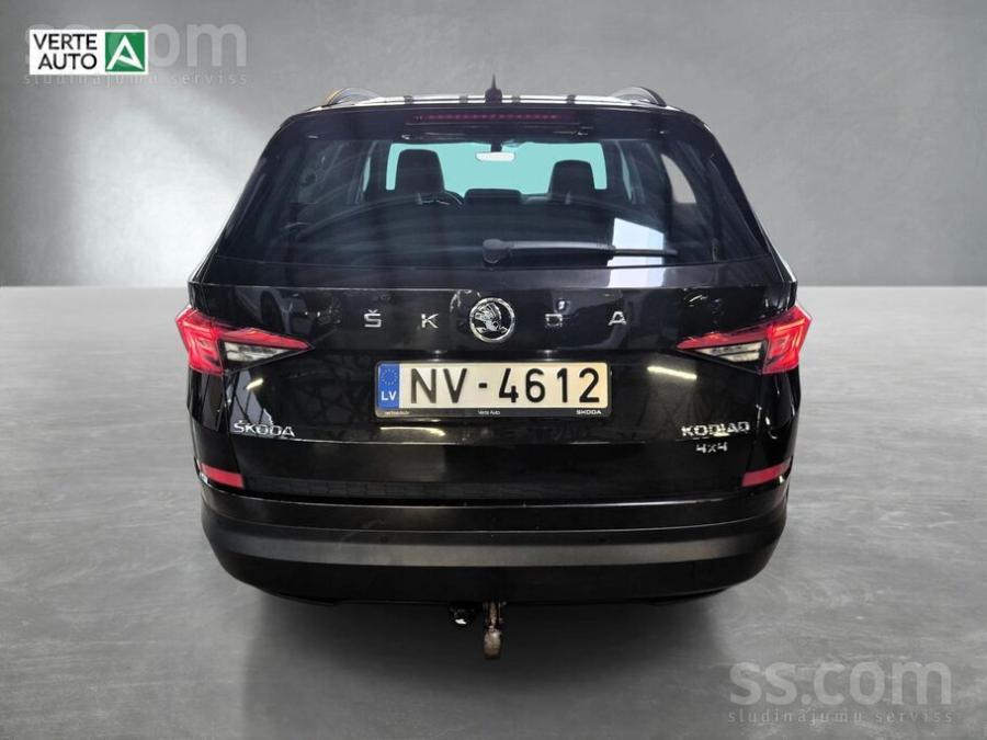 Brown Skoda Kodiaq 2018 in Riga, with an engine capacity of 2.00 L and mileage of 254 thousand km for 16890 €, photo 6 on AUTOMOTO.COM.LV