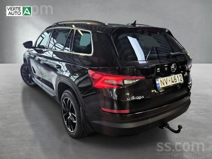 Brown Skoda Kodiaq 2018 in Riga, with an engine capacity of 2.00 L and mileage of 254 thousand km for 16890 €, photo 7 on AUTOMOTO.COM.LV