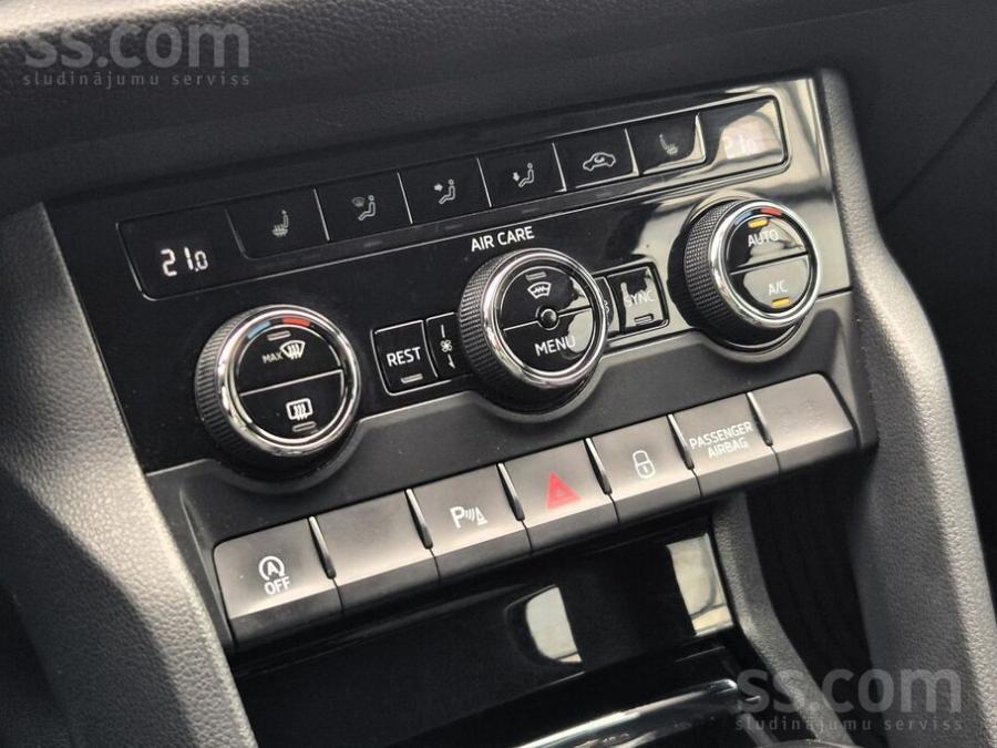 Brown Skoda Kodiaq 2018 in Riga, with an engine capacity of 2.00 L and mileage of 254 thousand km for 16890 €, photo 13 on AUTOMOTO.COM.LV