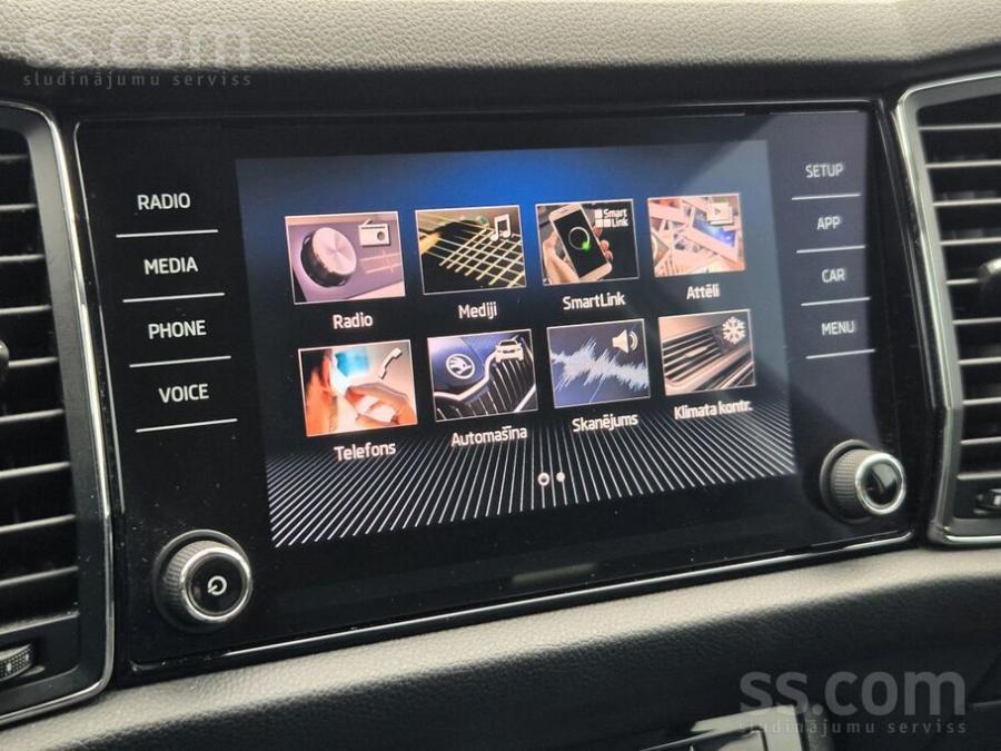 Brown Skoda Kodiaq 2018 in Riga, with an engine capacity of 2.00 L and mileage of 254 thousand km for 16890 €, photo 19 on AUTOMOTO.COM.LV