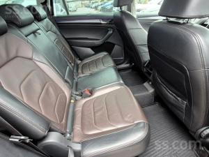 Brown Skoda Kodiaq 2018 in Riga, with an engine capacity of 2.00 L and mileage of 254 thousand km for 16890 €, photo 24 on AUTOMOTO.COM.LV