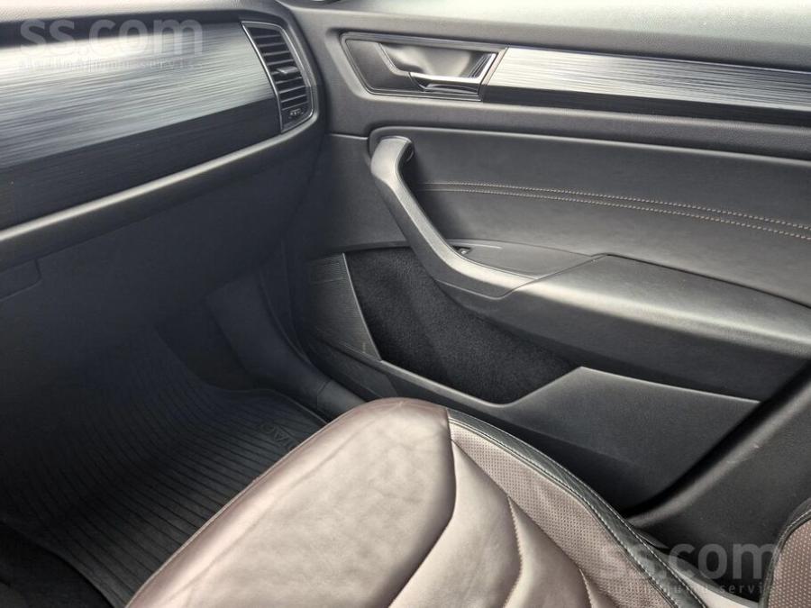 Brūns Skoda Kodiaq 2018 Rīga, ar dzinēja tilpumu 2.00 L un nobraukumu 254 tūkst. km par 16890 €, foto 14 vietnē AUTOMOTO.COM.LV