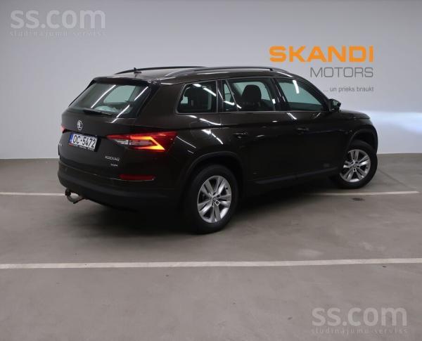 Brown Skoda Kodiaq 2019 in Riga, with an engine capacity of 1.50 L and mileage of 87 thousand km for 19490 €, photo 4 on AUTOMOTO.COM.LV