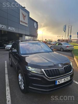 Brown Skoda Kodiaq 2019 in Riga, with an engine capacity of 1.50 L and mileage of 177 thousand km for 19500 €, photo 4 on AUTOMOTO.COM.LV