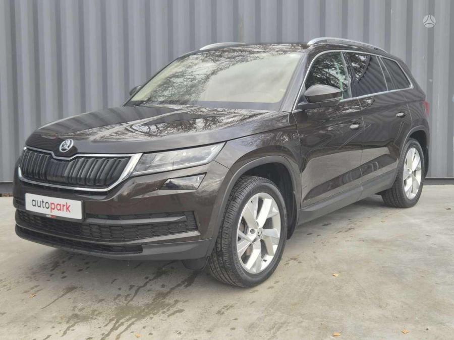 Brūns Skoda Kodiaq 2019 Viļņa, ar dzinēja tilpumu 1.97 L un nobraukumu 143 tūkst. km par 22900 €, foto 1 vietnē AUTOMOTO.COM.LV