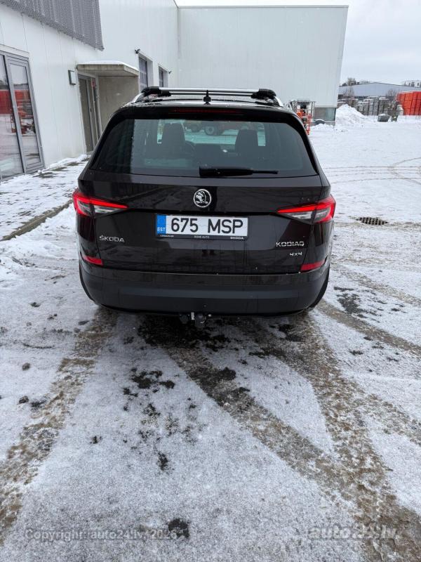 Brūns Skoda Kodiaq 2019 Tallina, ar dzinēja tilpumu 2.00 L un nobraukumu 152 tūkst. km par 25000 €, foto 5 vietnē AUTOMOTO.COM.LV