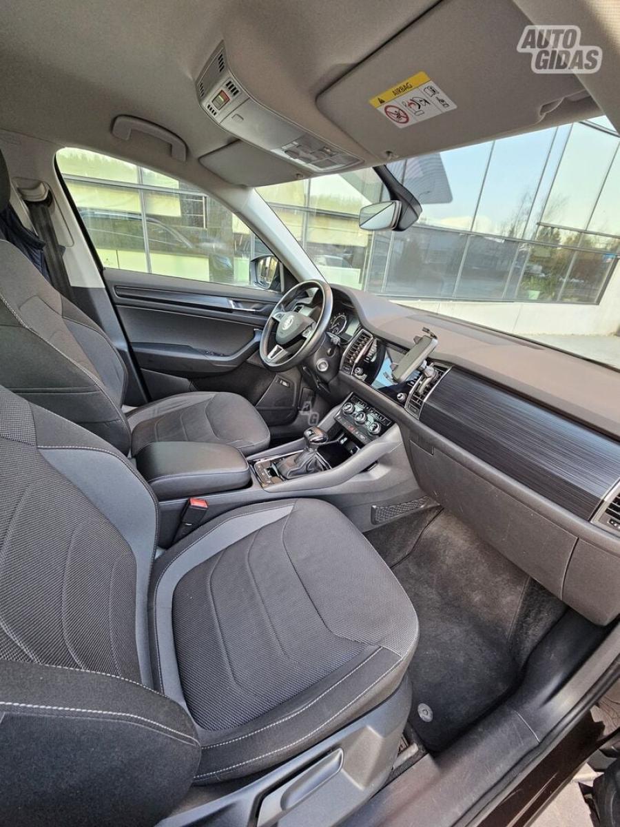 Brown Skoda Kodiaq 2019 in Vilnius, with an engine capacity of 1.50 L and mileage of 132 thousand km for 20200 €, photo 14 on AUTOMOTO.COM.LV