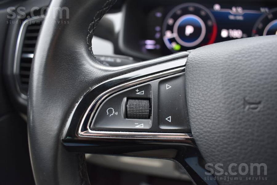 Brūns Skoda Kodiaq 2019 Kuldīga, ar dzinēja tilpumu 2.00 L un nobraukumu 0 tūkst. km par 23550 €, foto 28 vietnē AUTOMOTO.COM.LV