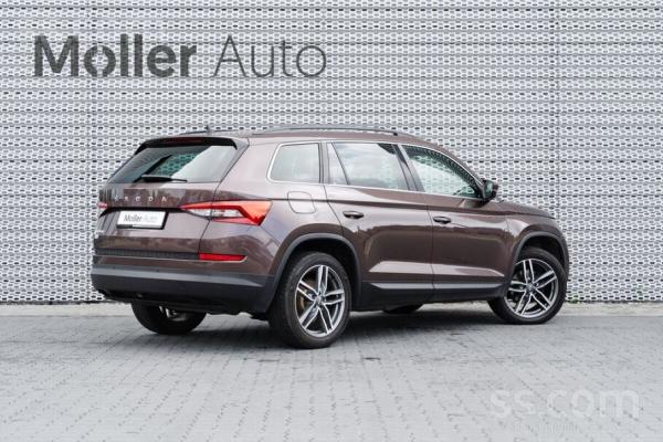 Brown Skoda Kodiaq 2019 in Riga, with an engine capacity of 1.50 L and mileage of 163 thousand km for 18750 €, photo 4 on AUTOMOTO.COM.LV