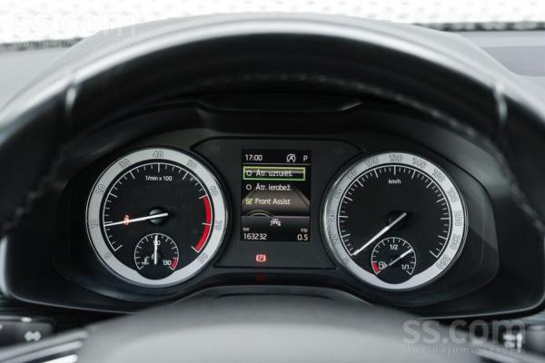 Brown Skoda Kodiaq 2019 in Riga, with an engine capacity of 1.50 L and mileage of 163 thousand km for 18750 €, photo 10 on AUTOMOTO.COM.LV