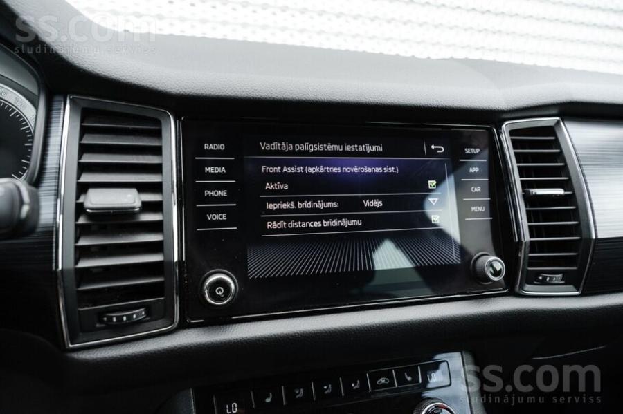 Brūns Skoda Kodiaq 2019 Rīga, ar dzinēja tilpumu 1.50 L un nobraukumu 163 tūkst. km par 18750 €, foto 17 vietnē AUTOMOTO.COM.LV
