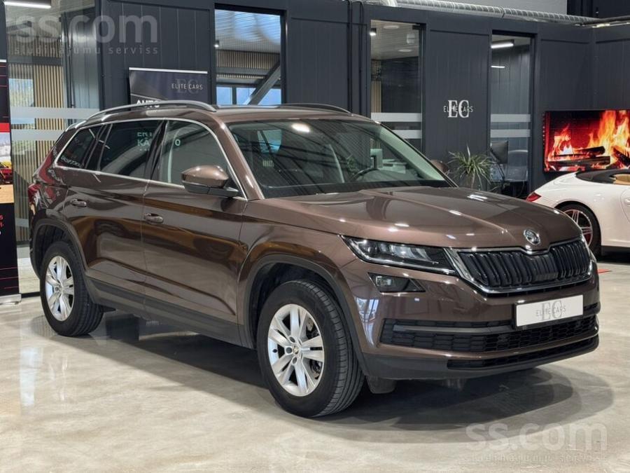 Коричневый Шкода Kodiaq 2019 в Рига, объемом двигателя 1.50 л и пробегом 119 тыс. км за 17990 €, фото 1 на AUTOMOTO.COM.LV