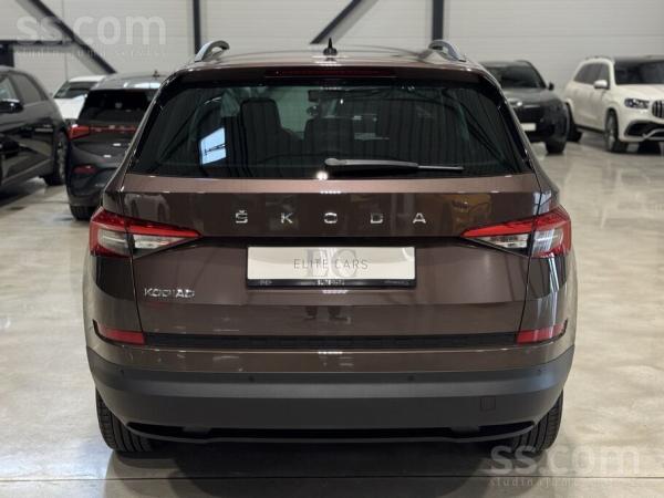Brown Skoda Kodiaq 2019 in Riga, with an engine capacity of 1.50 L and mileage of 119 thousand km for 17990 €, photo 6 on AUTOMOTO.COM.LV