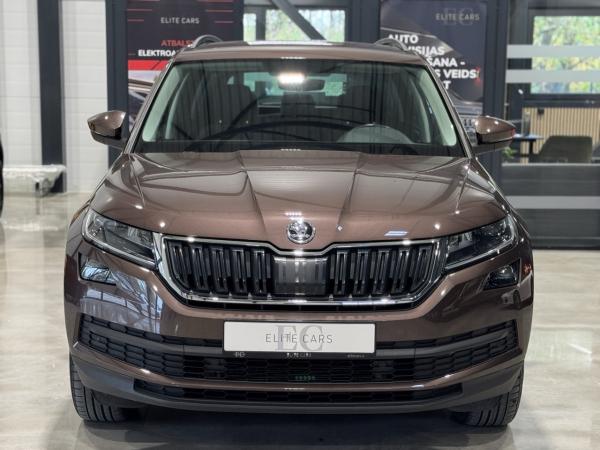 Brown Skoda Kodiaq 2019 in Riga, with an engine capacity of 1.50 L and mileage of 119 thousand km for 17990 €, photo 1 on AUTOMOTO.COM.LV