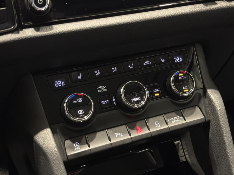 Brūns Skoda Kodiaq 2019 Rīga, ar dzinēja tilpumu 1.50 L un nobraukumu 119 tūkst. km par 17990 €, foto 21 vietnē AUTOMOTO.COM.LV