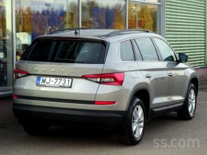 Brūns Skoda Kodiaq 2020 Rīga, ar dzinēja tilpumu 1.50 L un nobraukumu 112 tūkst. km par 17900 €, foto 3 vietnē AUTOMOTO.COM.LV