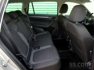 Brūns Skoda Kodiaq 2020 Rīga, ar dzinēja tilpumu 1.50 L un nobraukumu 112 tūkst. km par 17900 €, foto 10 vietnē AUTOMOTO.COM.LV