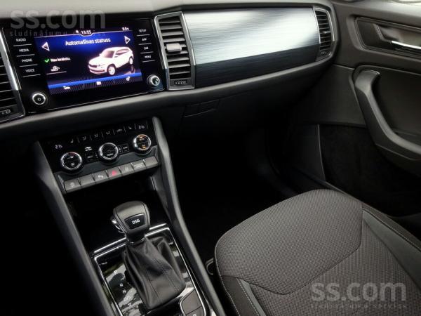 Brown Skoda Kodiaq 2020 in Riga, with an engine capacity of 1.50 L and mileage of 112 thousand km for 17900 €, photo 11 on AUTOMOTO.COM.LV