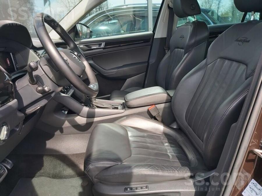 Brūns Skoda Kodiaq 2021 Rīga, ar dzinēja tilpumu 1.50 L un nobraukumu 62 tūkst. km par 25500 €, foto 12 vietnē AUTOMOTO.COM.LV