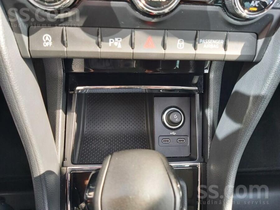 Brūns Skoda Kodiaq 2021 Rīga, ar dzinēja tilpumu 1.50 L un nobraukumu 62 tūkst. km par 25500 €, foto 33 vietnē AUTOMOTO.COM.LV