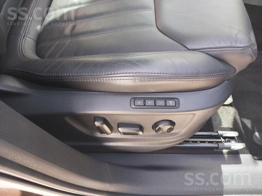 Brūns Skoda Kodiaq 2021 Rīga, ar dzinēja tilpumu 1.50 L un nobraukumu 62 tūkst. km par 25500 €, foto 34 vietnē AUTOMOTO.COM.LV