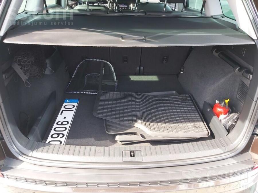 Brūns Skoda Kodiaq 2021 Rīga, ar dzinēja tilpumu 1.50 L un nobraukumu 62 tūkst. km par 25500 €, foto 36 vietnē AUTOMOTO.COM.LV