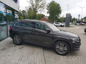 Коричневый Шкода Kodiaq 2021 в Рига, объемом двигателя 1.50 л и пробегом 62 тыс. км за 25200 €, фото 3 на AUTOMOTO.COM.LV